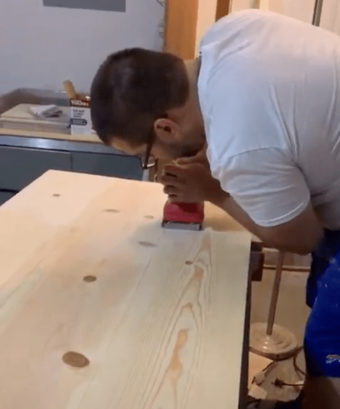 How to Make a DIY Wood Desktop | Mama and More